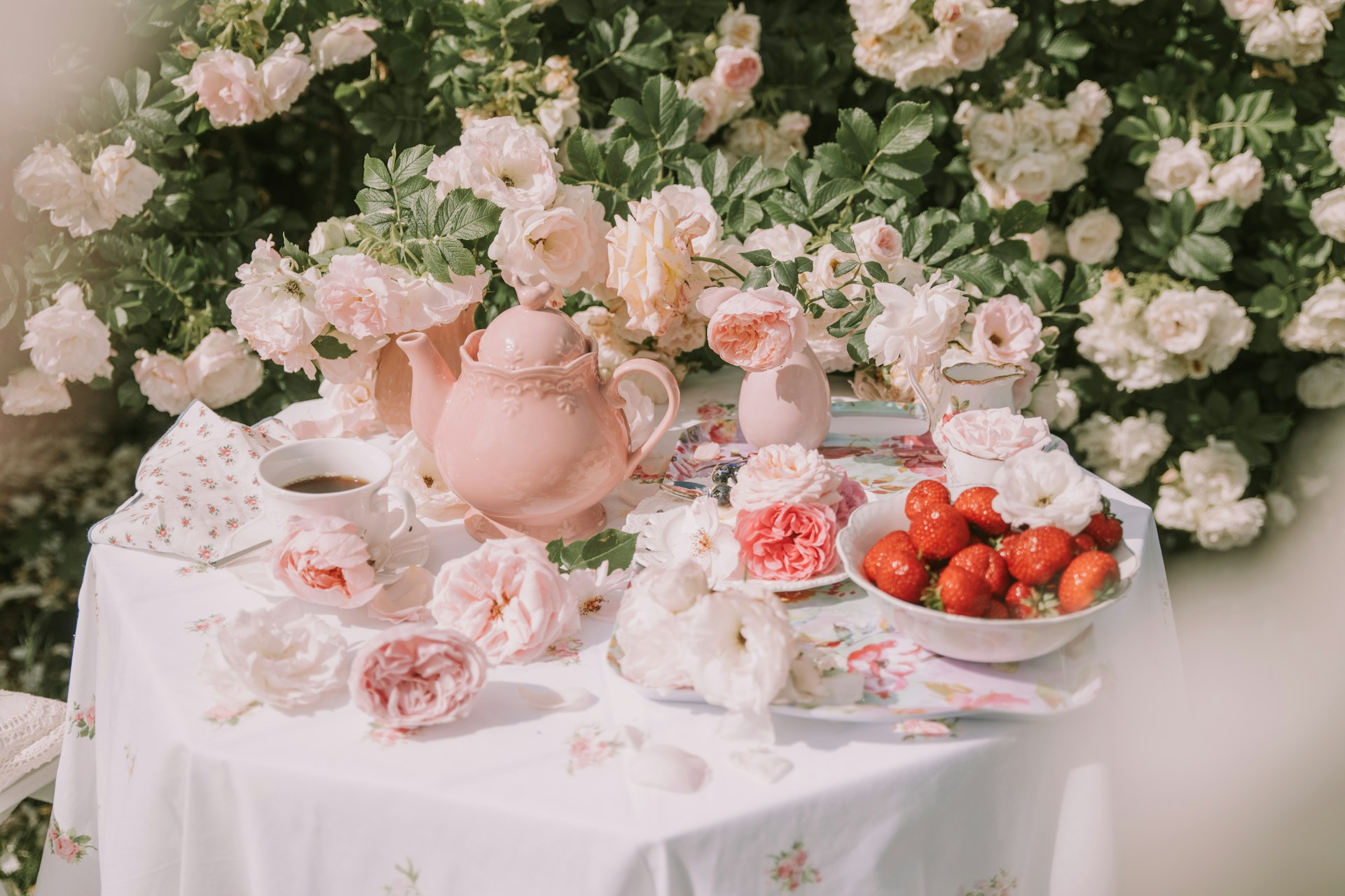 Timeless Charm: Tea Party Ideas to Delight Your Guests - True Tea Lovers